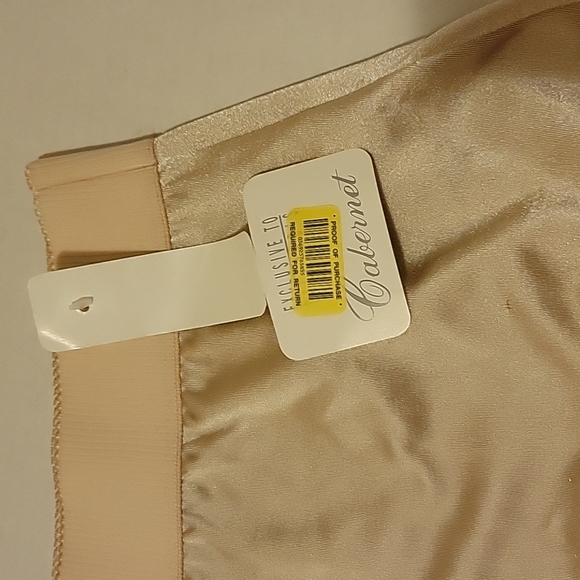 Cabernet | Intimates & Sleepwear | Nwt Cabernet Shapewear With Lace ...